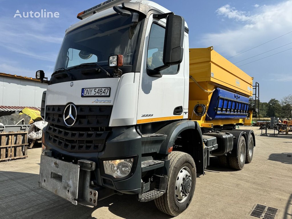 Mercedes-Benz AROCS 3333 rasipač peska