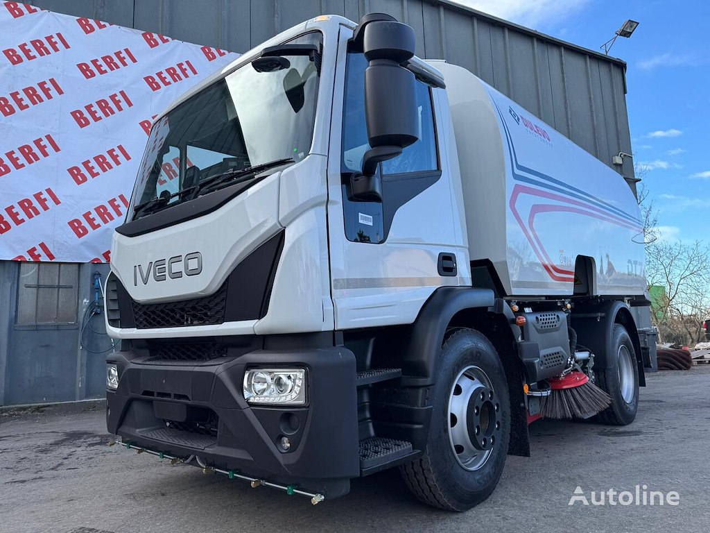 Novo IVECO EUROCARGO 160E25K vozilo za čišćenje ulica