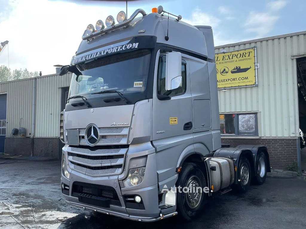 Mercedes-Benz Actros 2551 MP4 6x2 Euro 6 Airconditioning Clean Truck tegljač