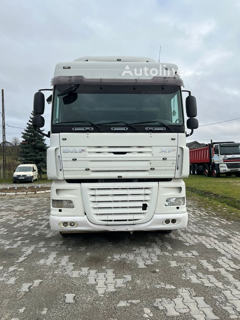 DAF XF 105.460 tegljač