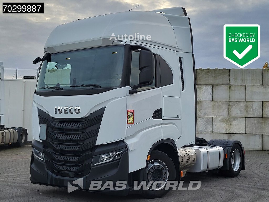 IVECO S-Way 460 4X2 Mega 2x Tanks Retarder tegljač