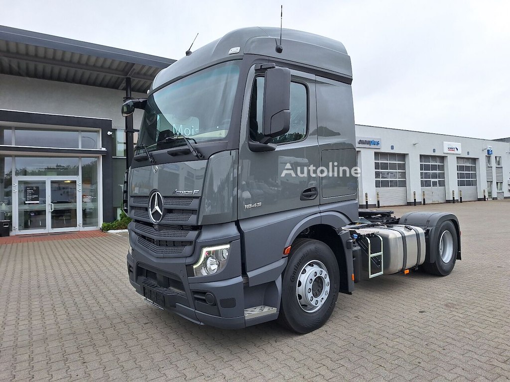 Novi Mercedes-Benz Actros F 1843 LS tegljač