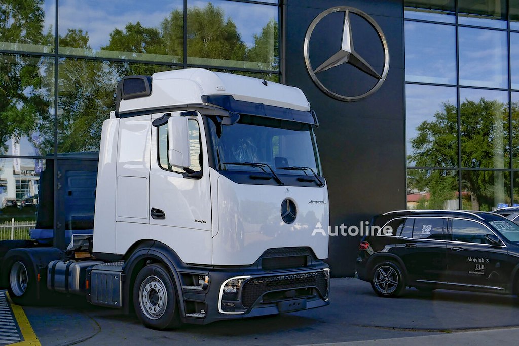 Novi Mercedes-Benz Actros 1845 LSnRL tegljač
