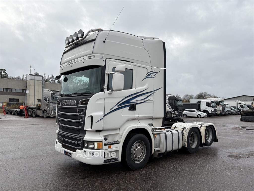 Scania R500 6x2 tegljač