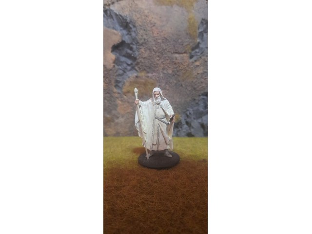 Eaglemoss Gandalf the White at Fangorn forest