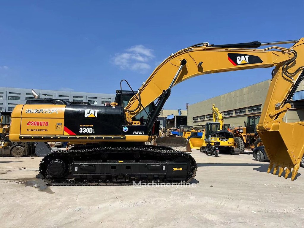 Caterpillar 330D bager guseničar
