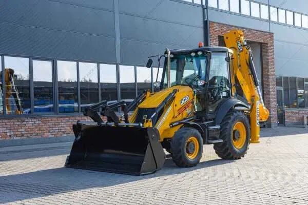 Izdajem JCB 3CX bager-utovarivač