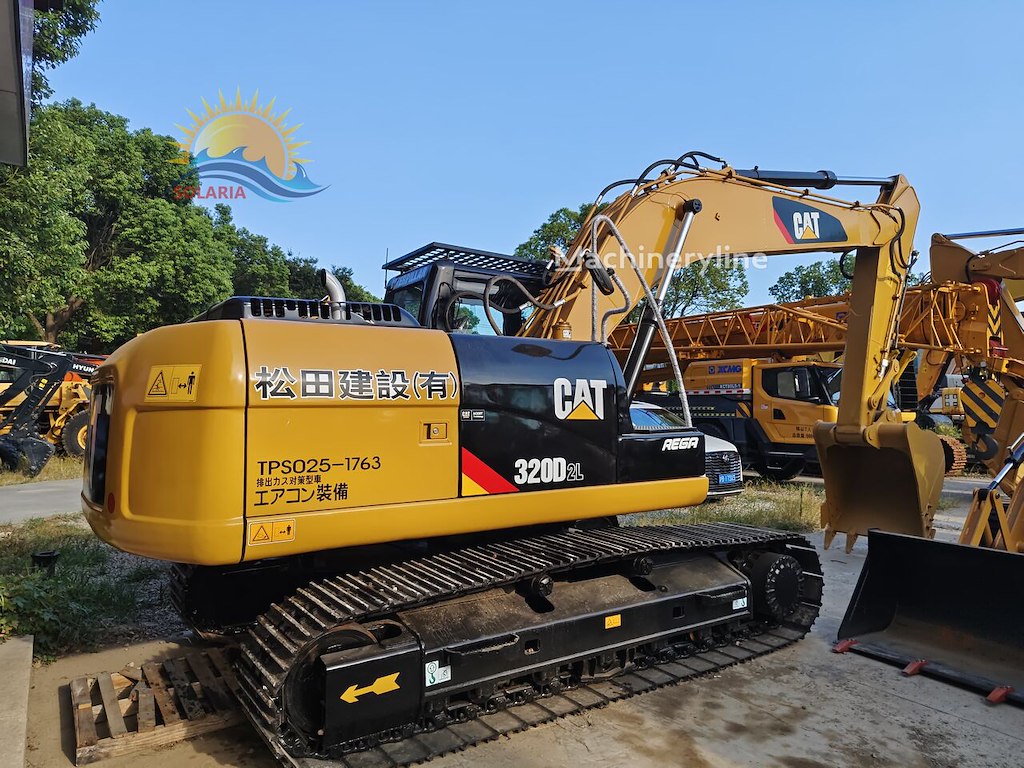 Caterpillar 320D2L bager guseničar
