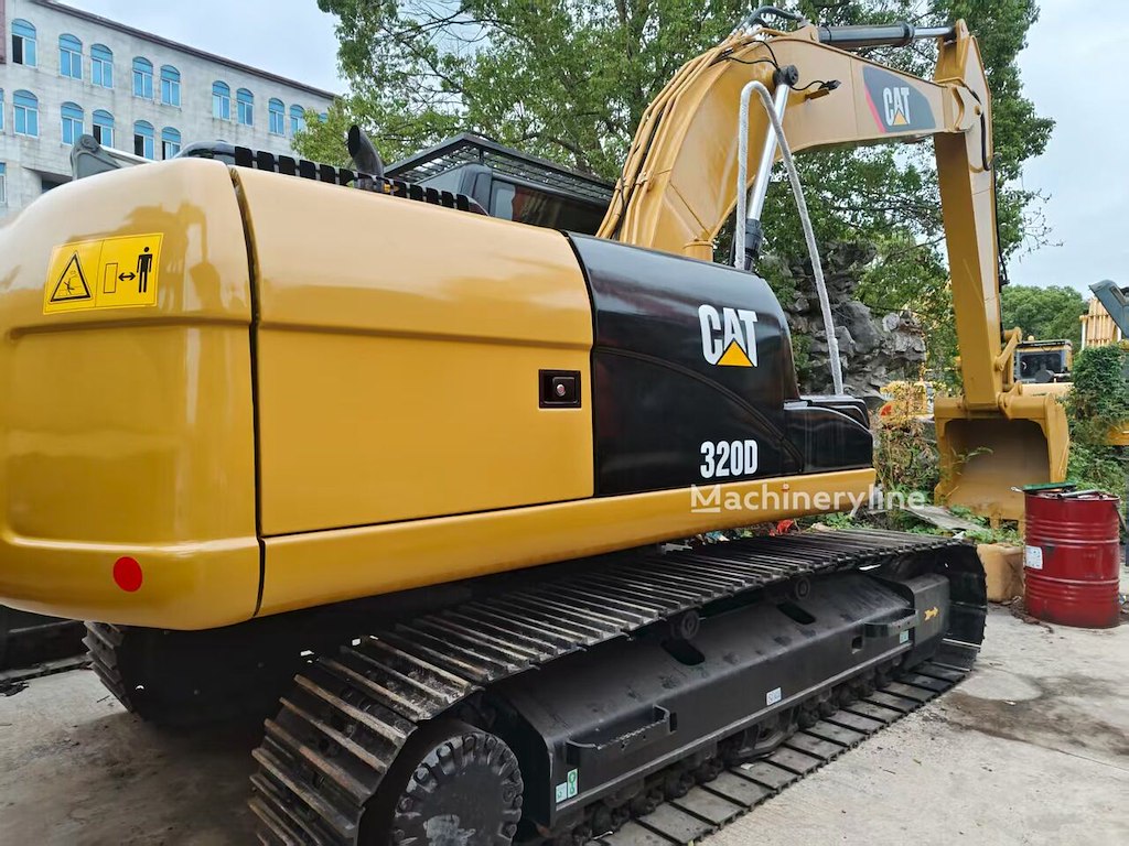 Caterpillar 320D bager guseničar