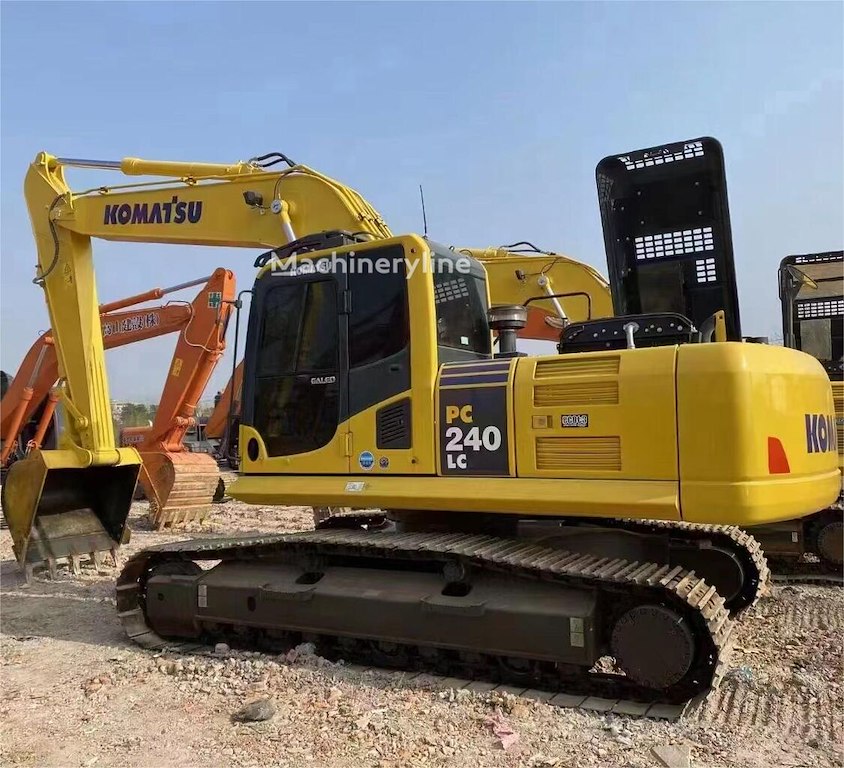 Komatsu PC240LC bager guseničar