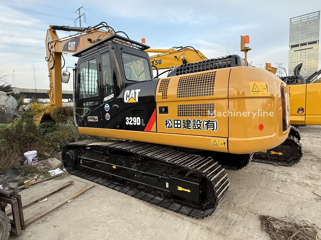 Caterpillar 329DL bager guseničar