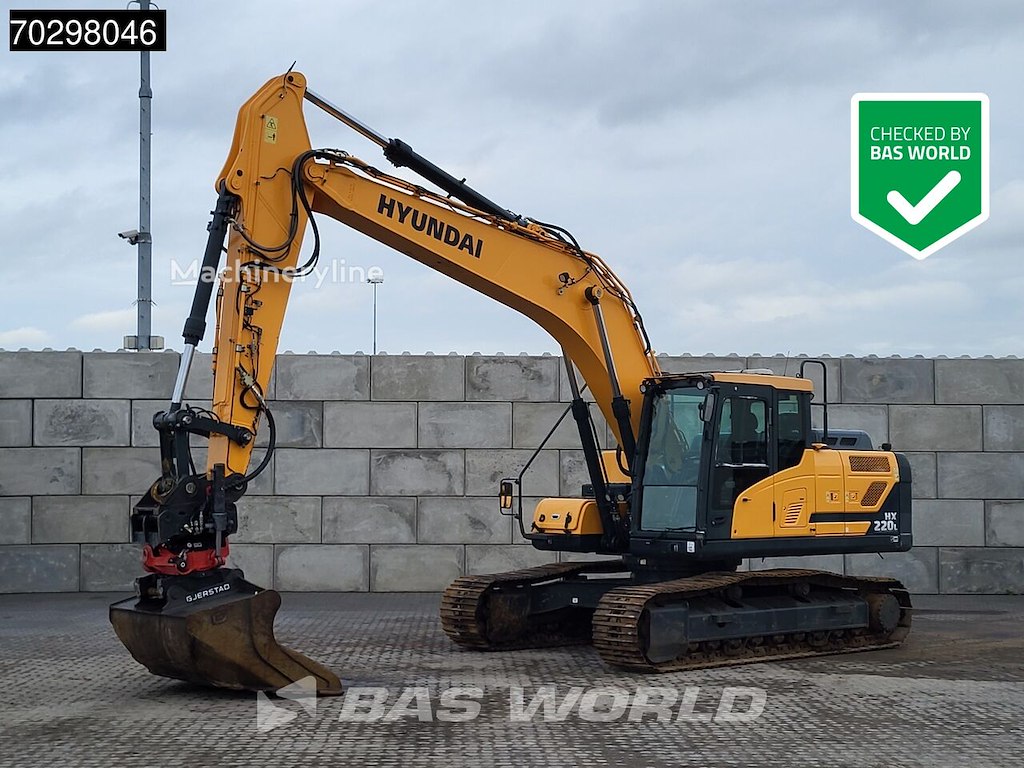 Hyundai HX220 L ROTOTILT bager guseničar