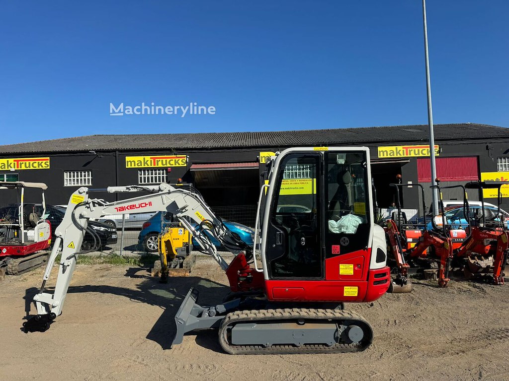 Takeuchi tb230 mini bager