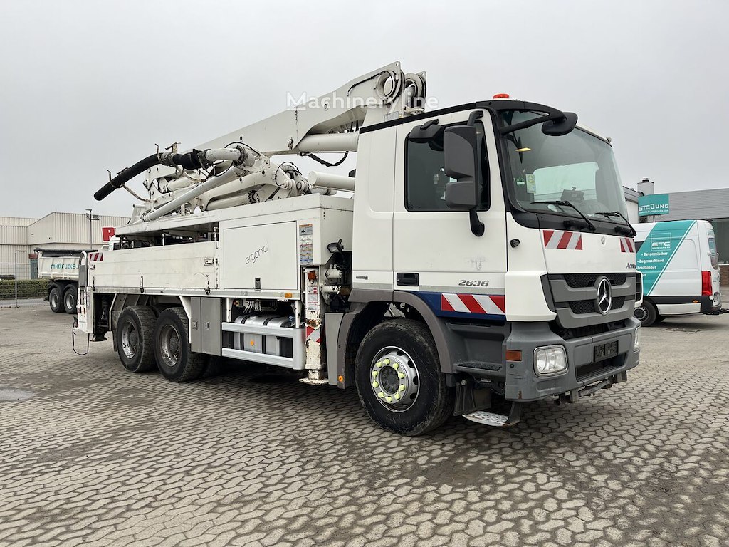 Putzmeister BSF24-4.16H na šasiji Mercedes-Benz Actros 2636 pumpa za beton
