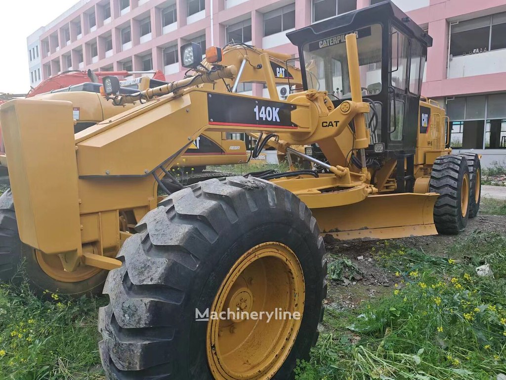 Caterpillar 140K grejder