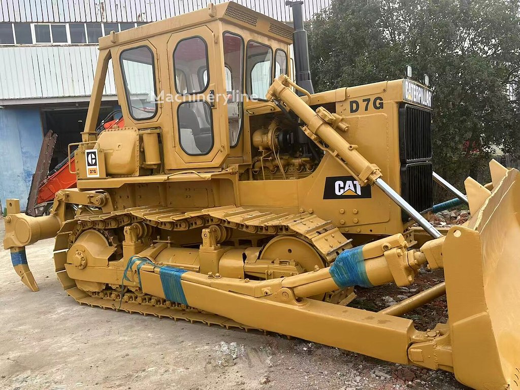 Caterpillar D7G buldožer