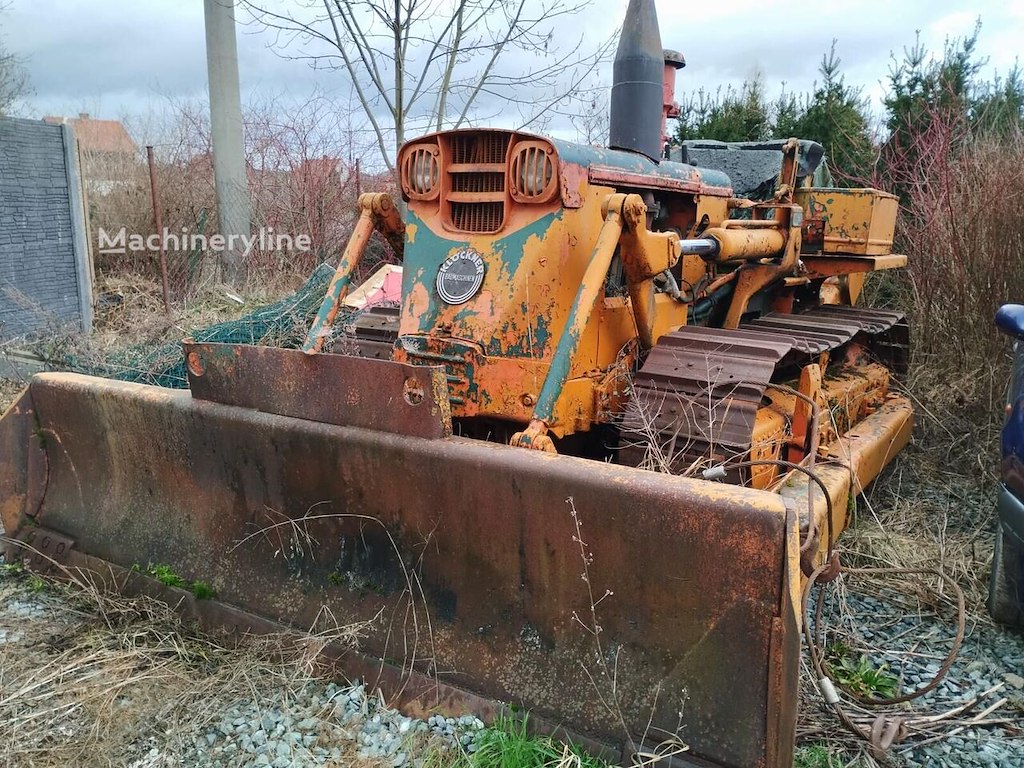 Buldozer D75S3 buldožer