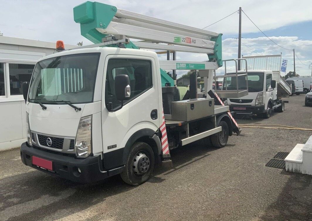 Nissan Cabstar 35.12 auto dizalica s korpom