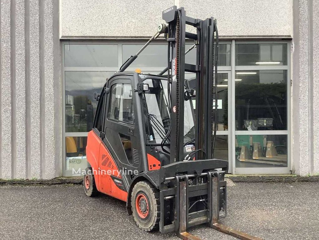 Linde H30D-02 električni viljuškar
