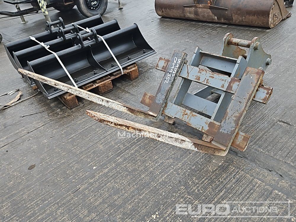 Prodaje se Pallet Forks to suit Excavator viljuške na aukciji