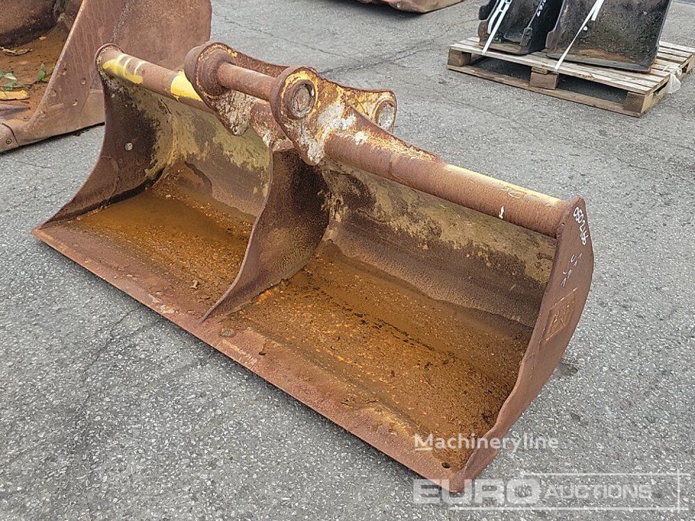 Prodaje se Caterpillar 72" Ditching Bucket 65mm Pin to suit 13 Ton Excavator kašiku za gradiranje na aukciji