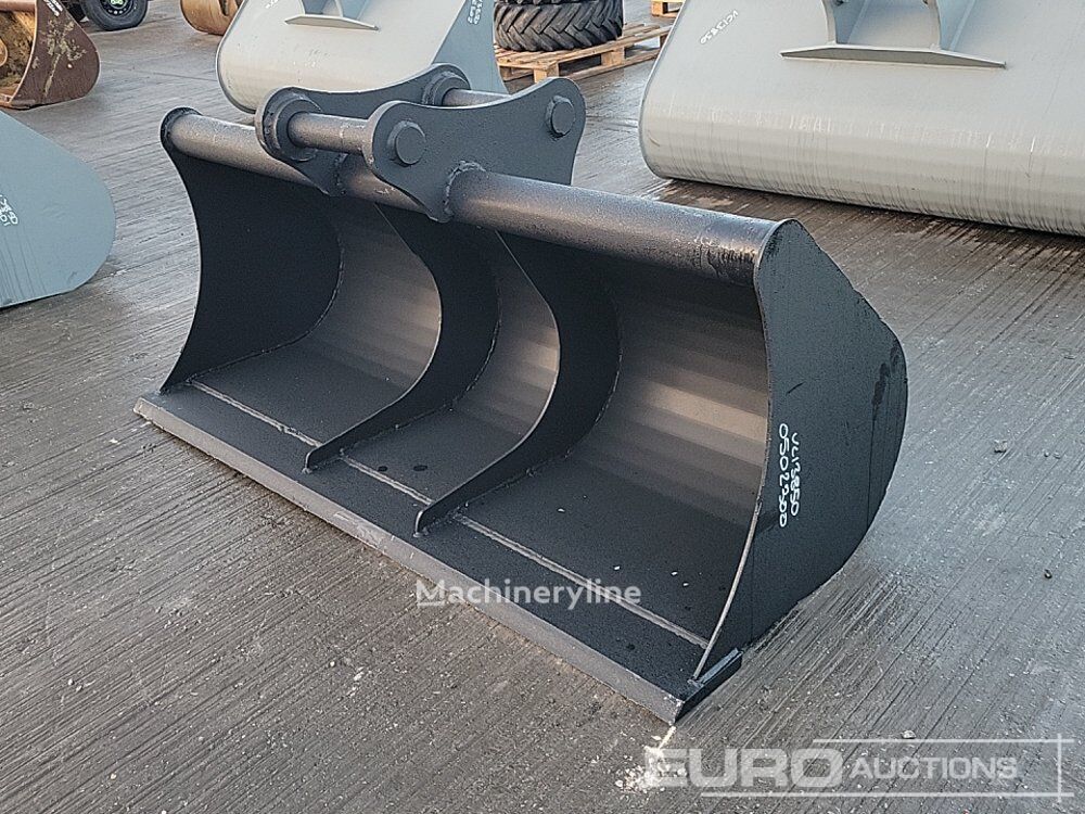 Prodaje se 70" Ditching Bucket 65mm Pin to suit 13 Ton Excavator sejalnu kašiku na aukciji