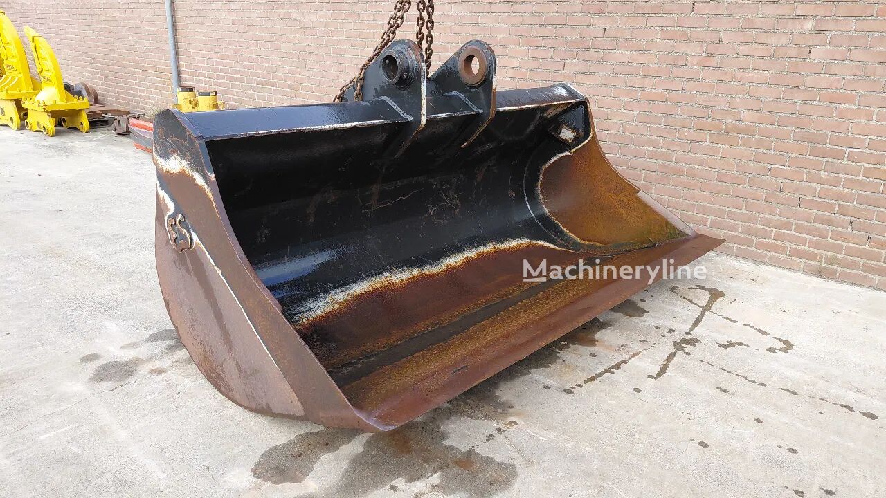 Eurosteel Cleaning bucket / Hitachi ZX470 ZX490 / 2.80m / Near new kašika za bager