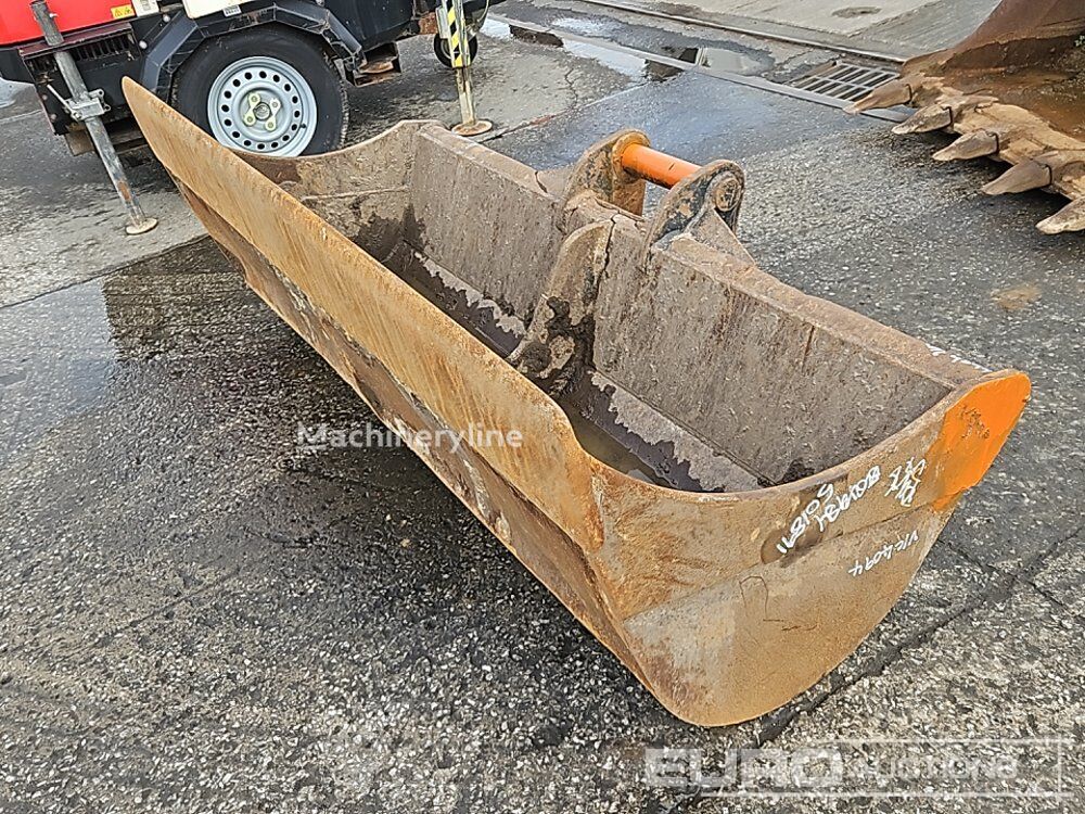 Prodaje se 72" Ditching Bucket 65mm Pin to suit 13 Ton Excavator kašiku za bager na aukciji
