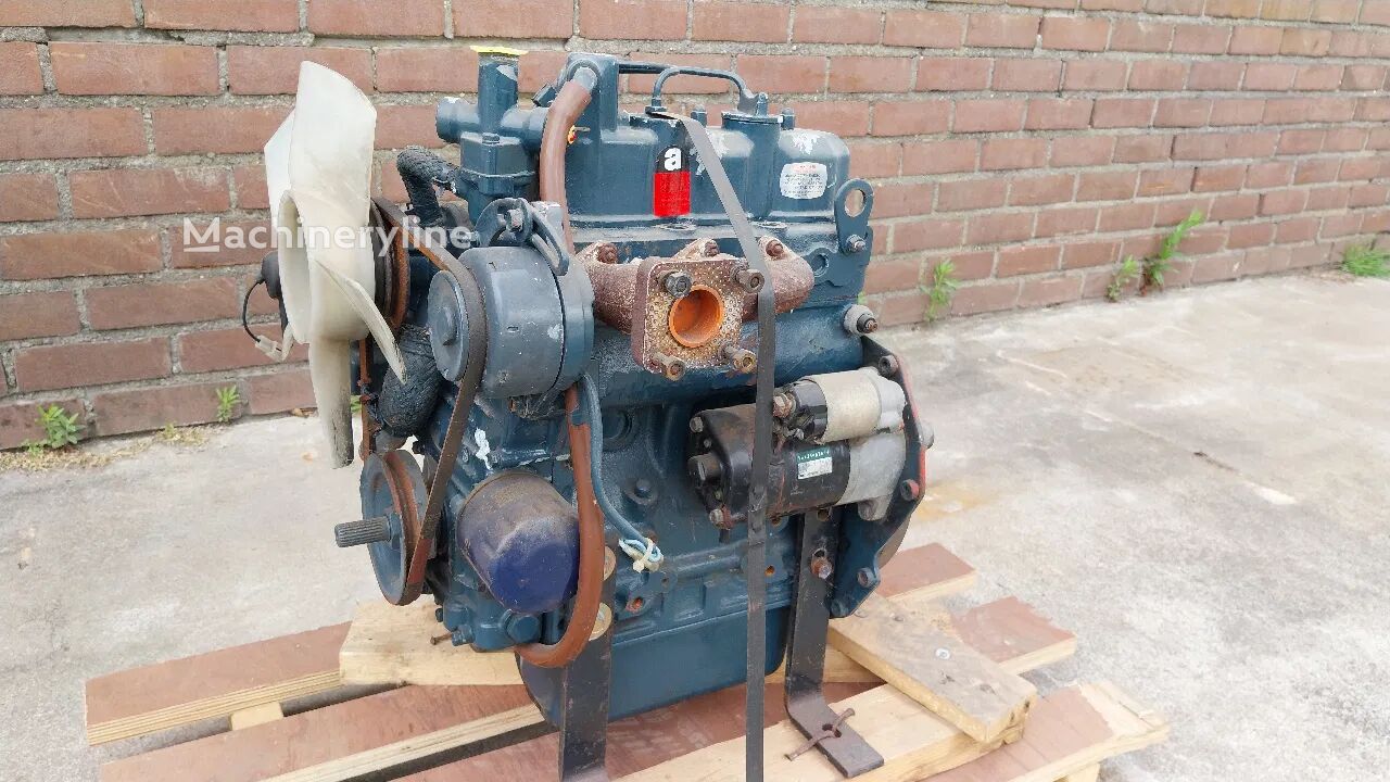 Kubota D722 3 cilinder motor