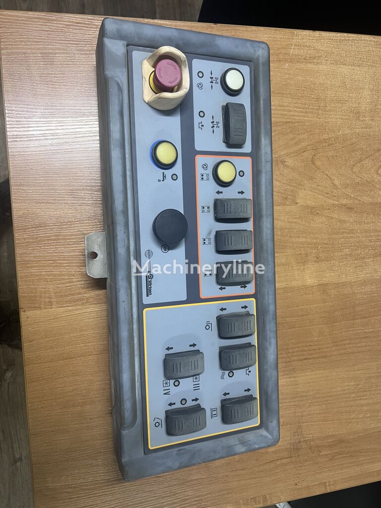 CONTROL UNIT Wirtgen KONTROLNA ЈEDINITsA 2129682 za Wirtgen W200 sekačice asfalta