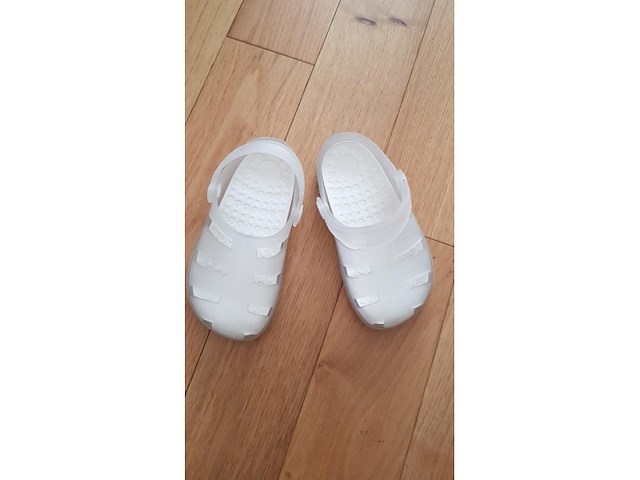 ZARA  crocs  papuče/ sandale  vel.25