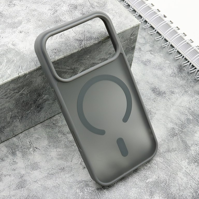Zastitna maska (futrola) SILKY MagSafe mat - iPhone 17 Pro siva (MS)