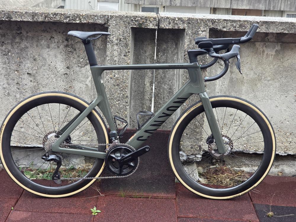 Canyon Aeroad CF SLX | 105 Di2 | XL