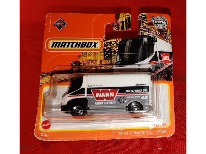 MATCHBOX metalni automobil