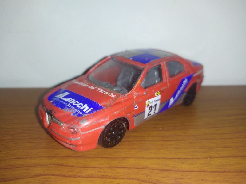 Burago Alfa Romeo 156 1:43