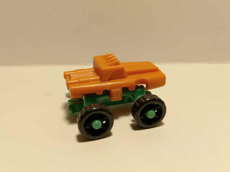 Kinder VU079