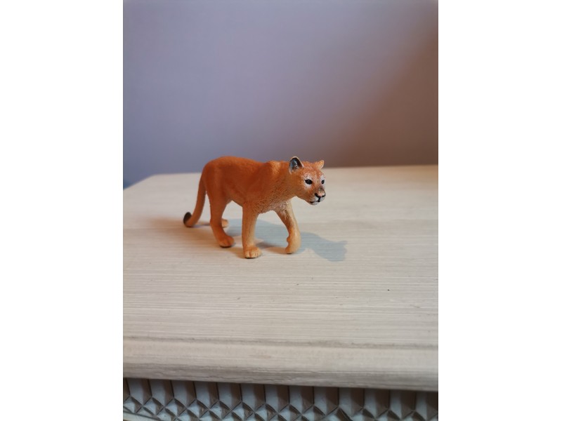 Schleich puma
