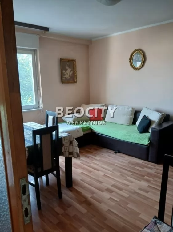 Dvosoban stan, 60 m2, Sajmište, Pariske komune ID: 124340