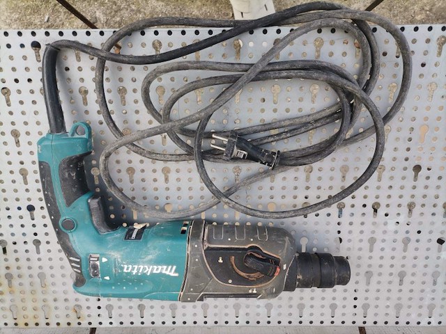 Makita HR2470