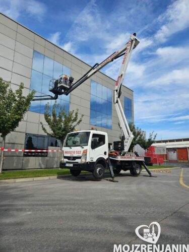 Iznajmljivanje kamiona sa korpom