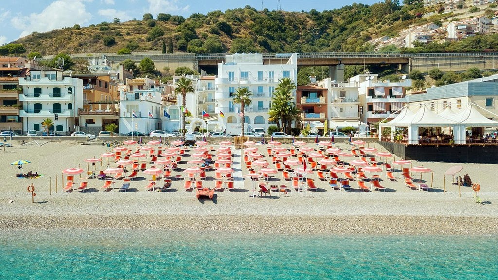HOTEL ALBATROS BEACH 4* - Letojani / Sicilija