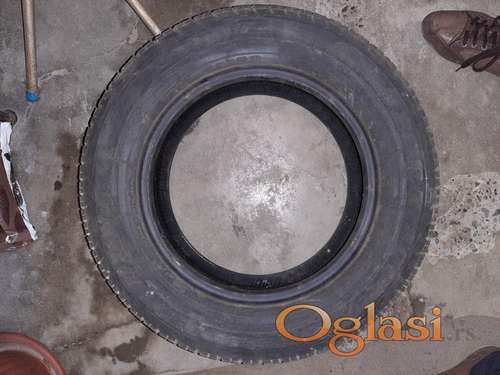 1 letnja guma Dunlop 205/65 R15