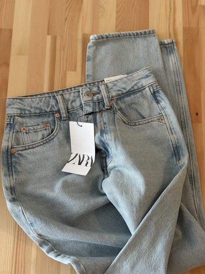 Zara farmerke 32 nove