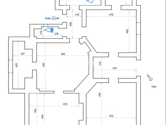 Povoljan, adaptabilan stan sa 3 ulaza na Vračaru, 94 m2, 180.000