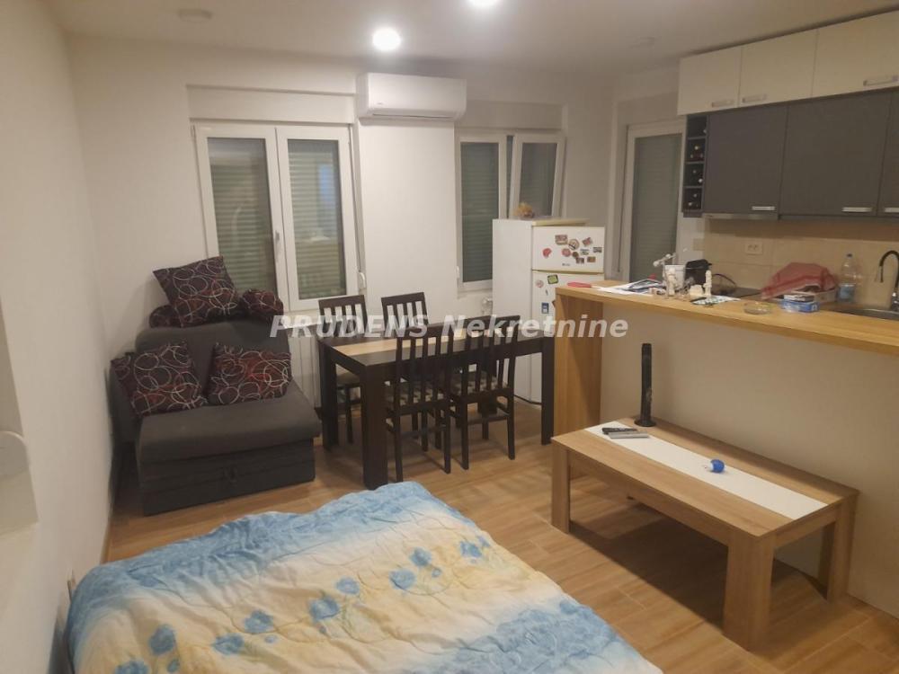 Dvoiposoban stan na prodaju, 57m2, 135.500€