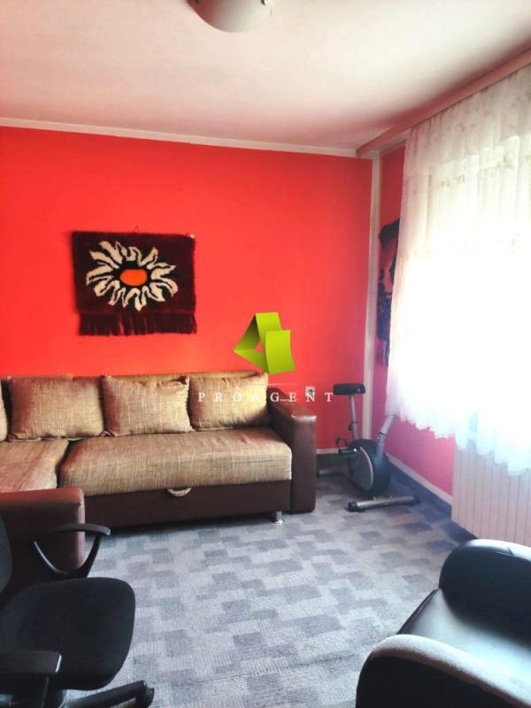 Trosoban stan na prodaju, 75m2, 144.200€