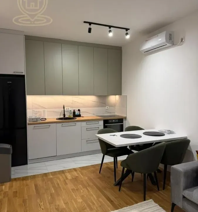 Izdavanje, dvosoban stan, 58m², Erdoglija, Kragujevac