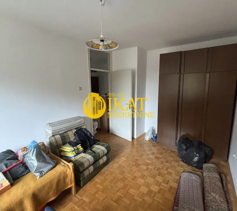 Prodaja, dvosoban stan, 55m², Batajnica, Beograd