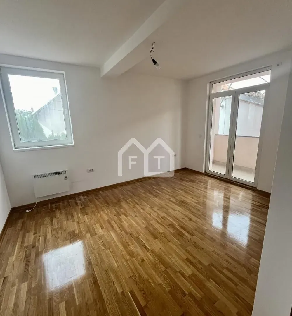 Prodaja, dvosoban stan, 63m², Ledine, Beograd
