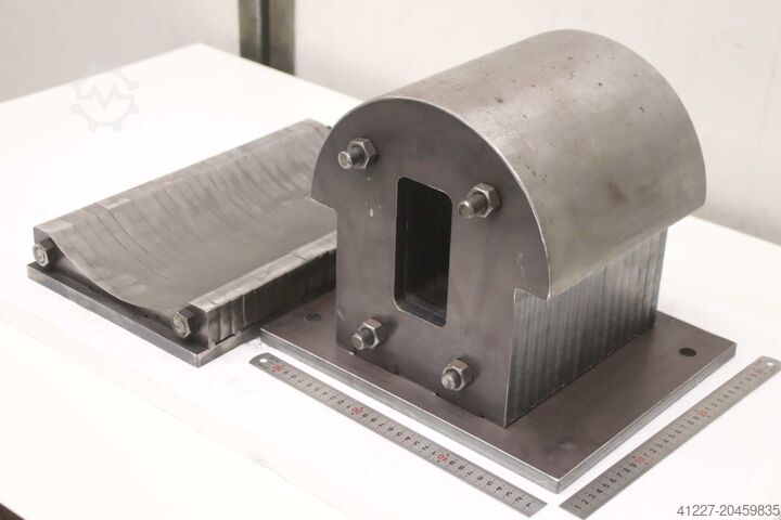 Alat za kovanje (matrica)
unbekannt Radius 132,5 mm